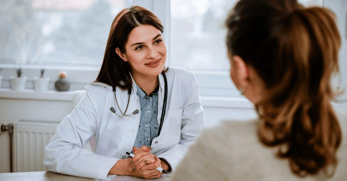 معنی جمله Routine follow up چیست؟ - زبانشناس